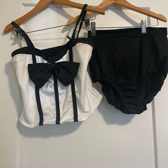 Kelle | Other | Kelle Company Dance Costume Black And White Bow Corset ...